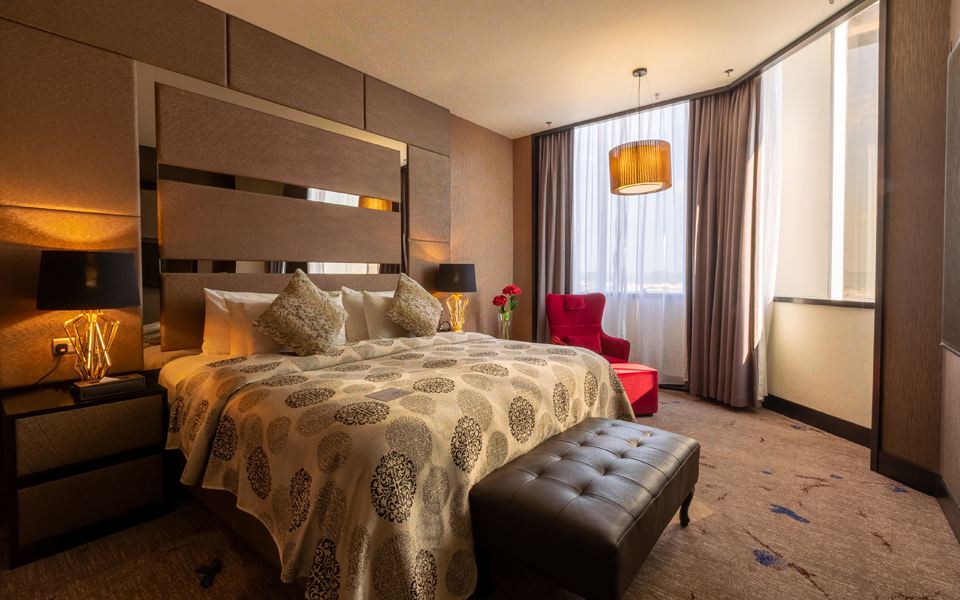 New World Suites